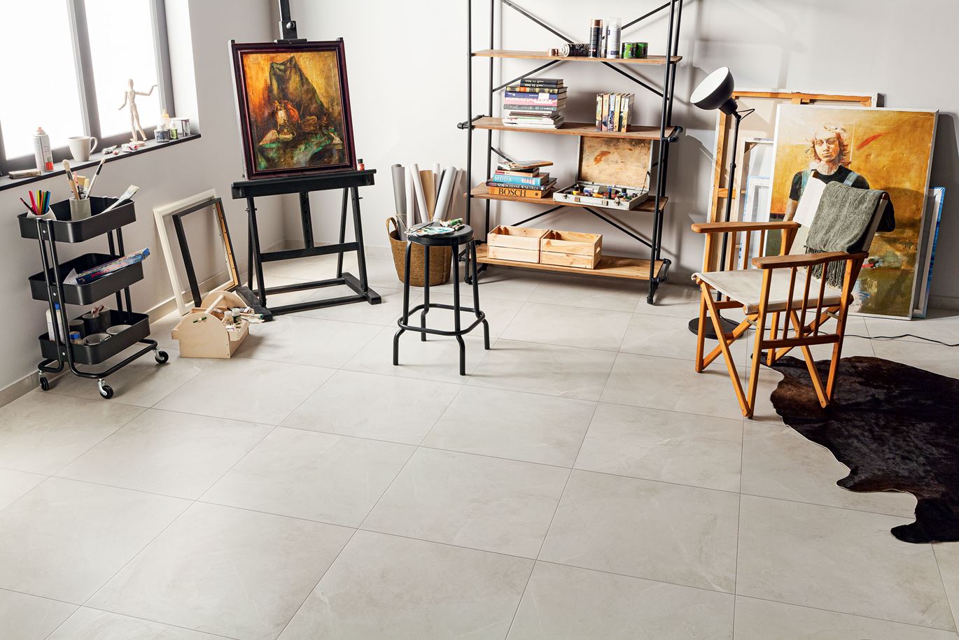 Industrialna pracownia malarska z gresem Remos - Domni.pl