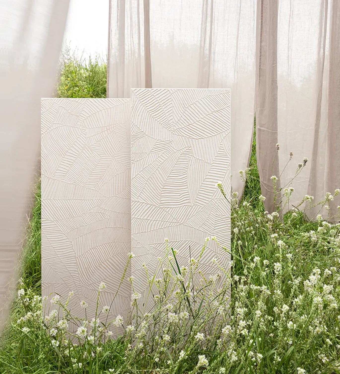 Aranżacja z dekorami Tubądzin Pure Concept - Domni.pl